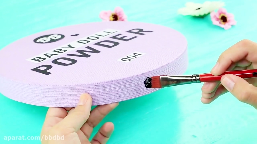 9 DIY Weird Makeup Ideas / Miniature And Giant Makeup