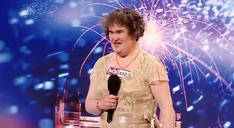 SUSAN BOYLE "I DREAMED A DREAM" BRITAINS GOT TALENT 2009 (SINGER) (HD)