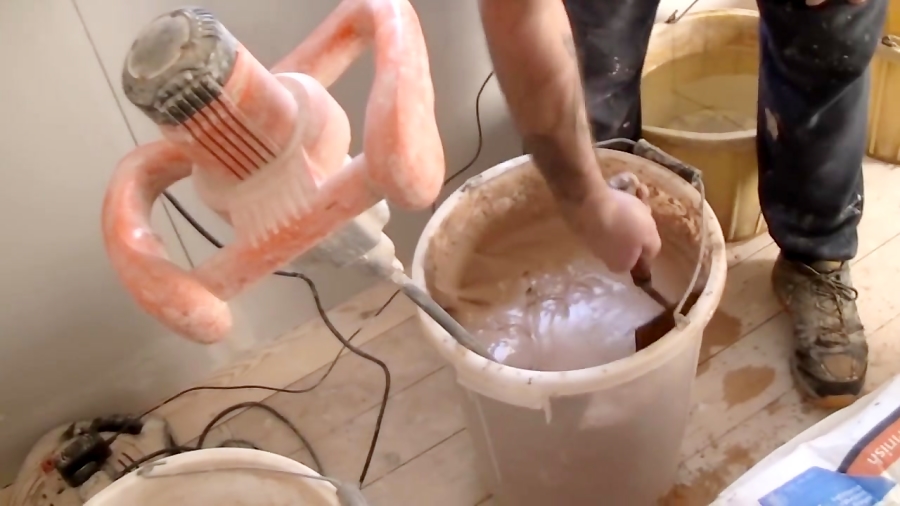 How to Plaster a Ceiling Wall - the Complete Beginner's Guide