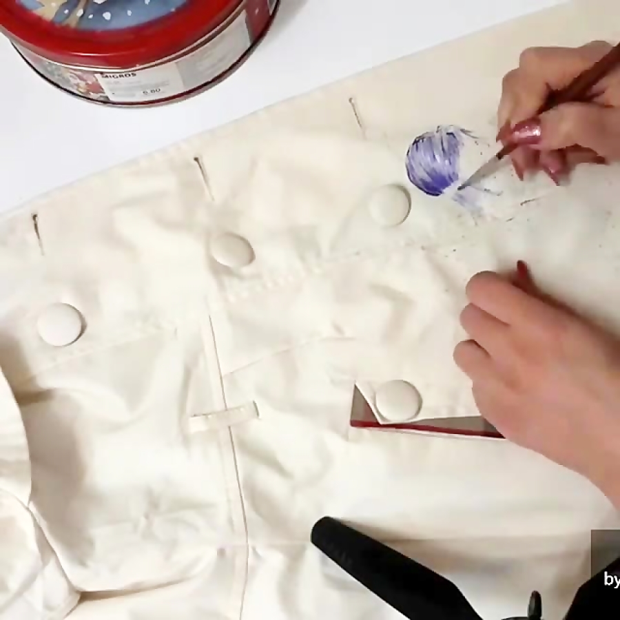 Fabric painting tutorial for beginners. fabric painting on clothes.