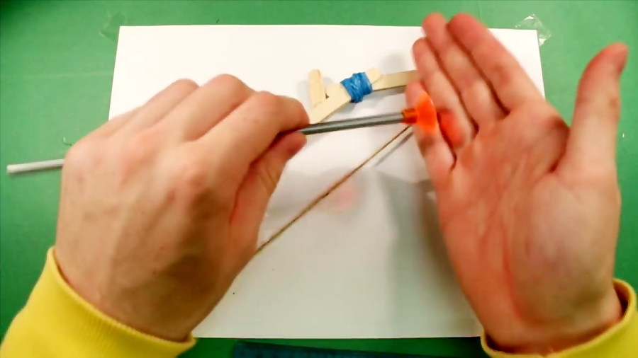 How to make a Mini Bow and Arrow