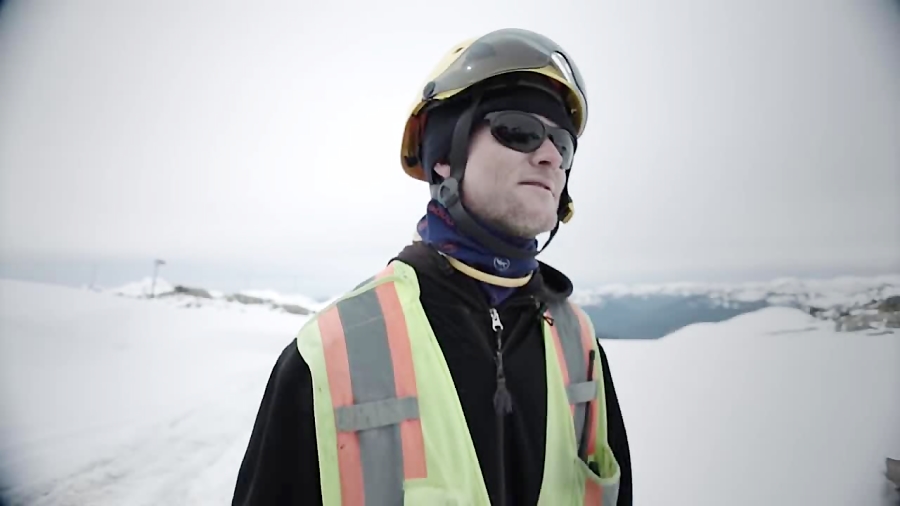 DEWALTدیوالت ابزار آلات با مرد ابزار همراه باشیدToolsMan.ir