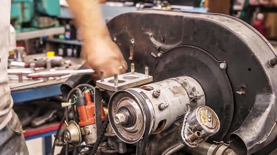 Volkswagen Beetle Engine Rebuild Time-Lapse | Redline Rebuild - S1E7