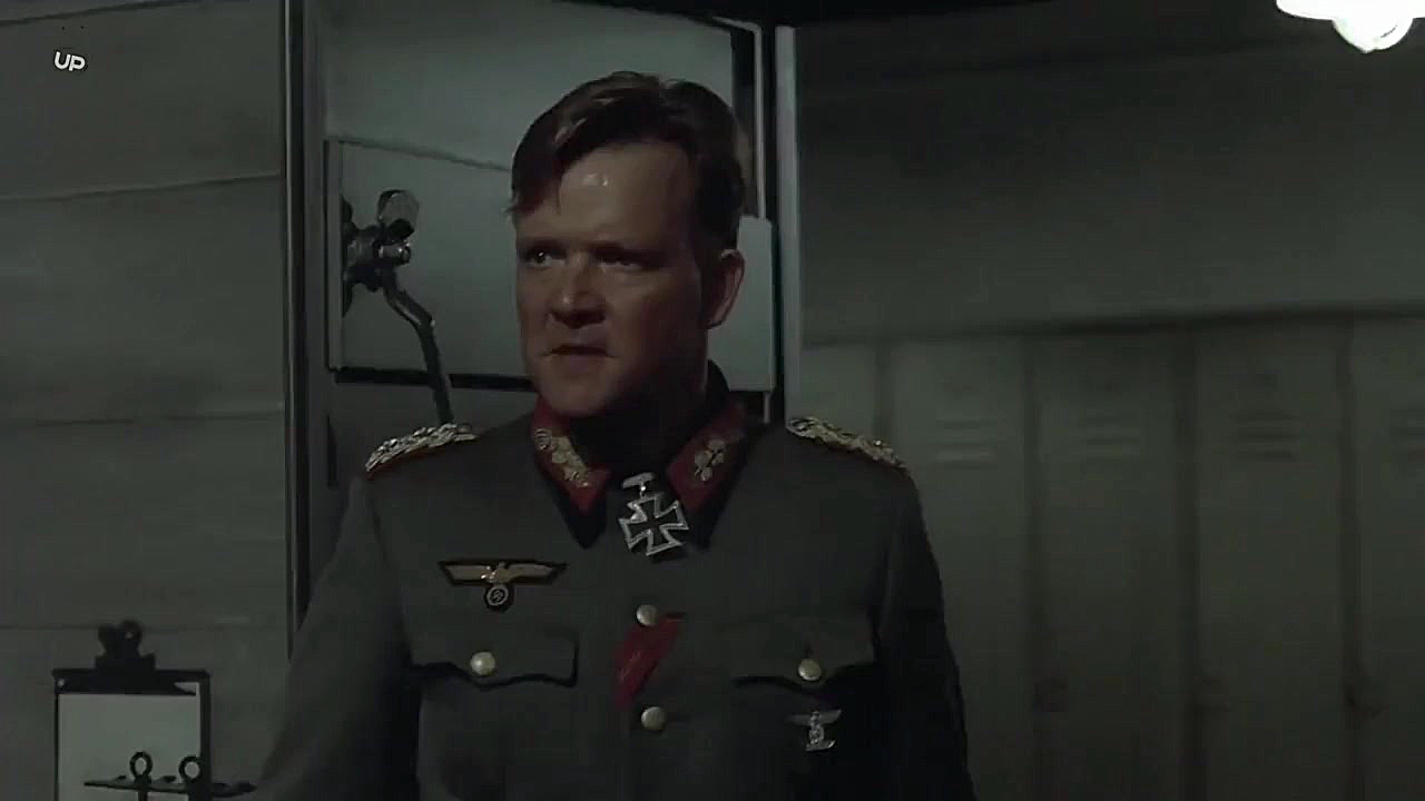 فیلم سقوط Downfall با دوبله فارسی