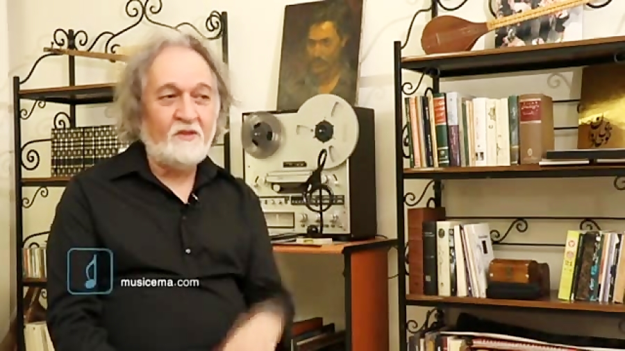 مجید درخشانی: حزب توده باعث تعطیلی کانون چاووش شد.