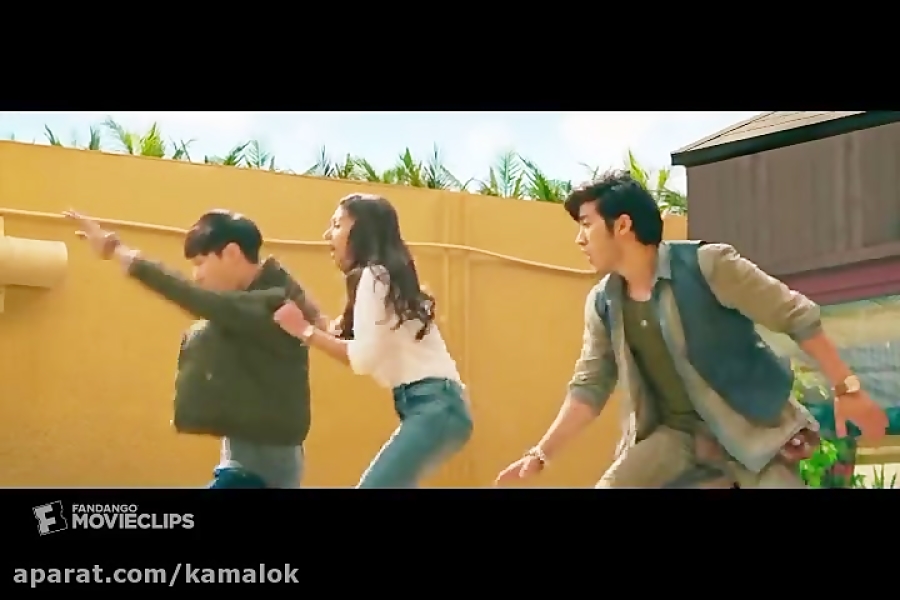 مبارزه کونگ فوکاران با کفتارهای گرسنه در قفس