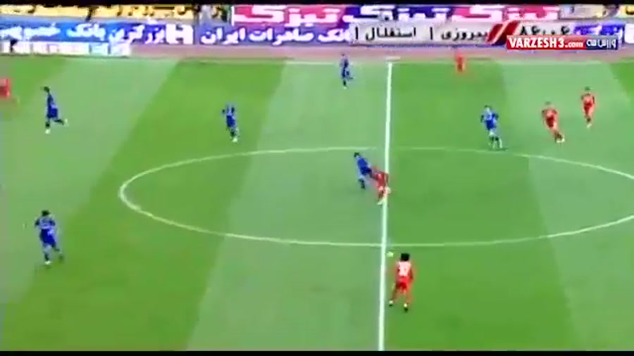 گل کریم باقری به استقلال