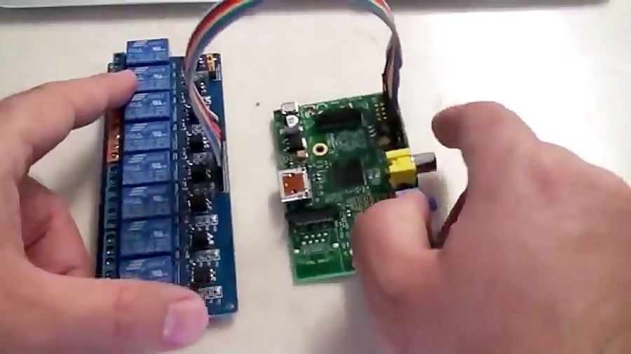Raspberry Pi: 8 Channel Relay step-by-step with softwar