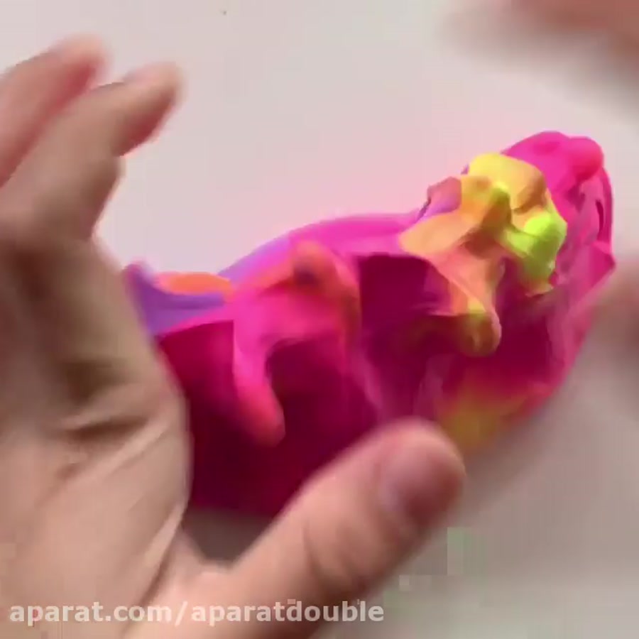 اسلایم قشنگ لایک کامنت یادتون نره کپی به شرط دنبال