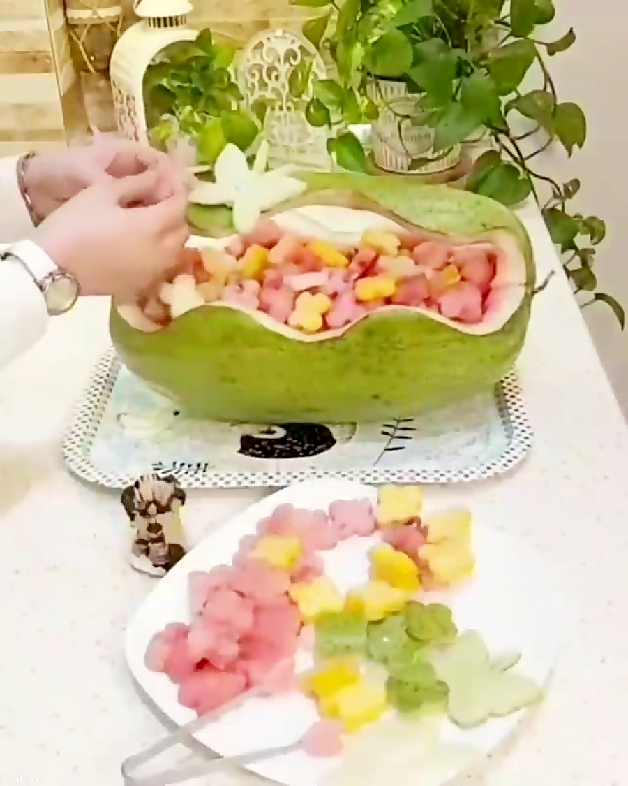 کلیپ آموزش تزیین هندوانه برای شب یلدا هندوانه شب یلدا
