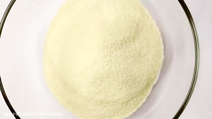 طرز تهیه کیک اسفنجی سه رنگ