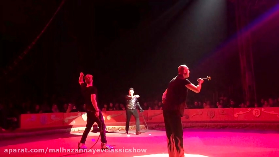 Makhosha and Danial Oghab Circus ITALY 2016