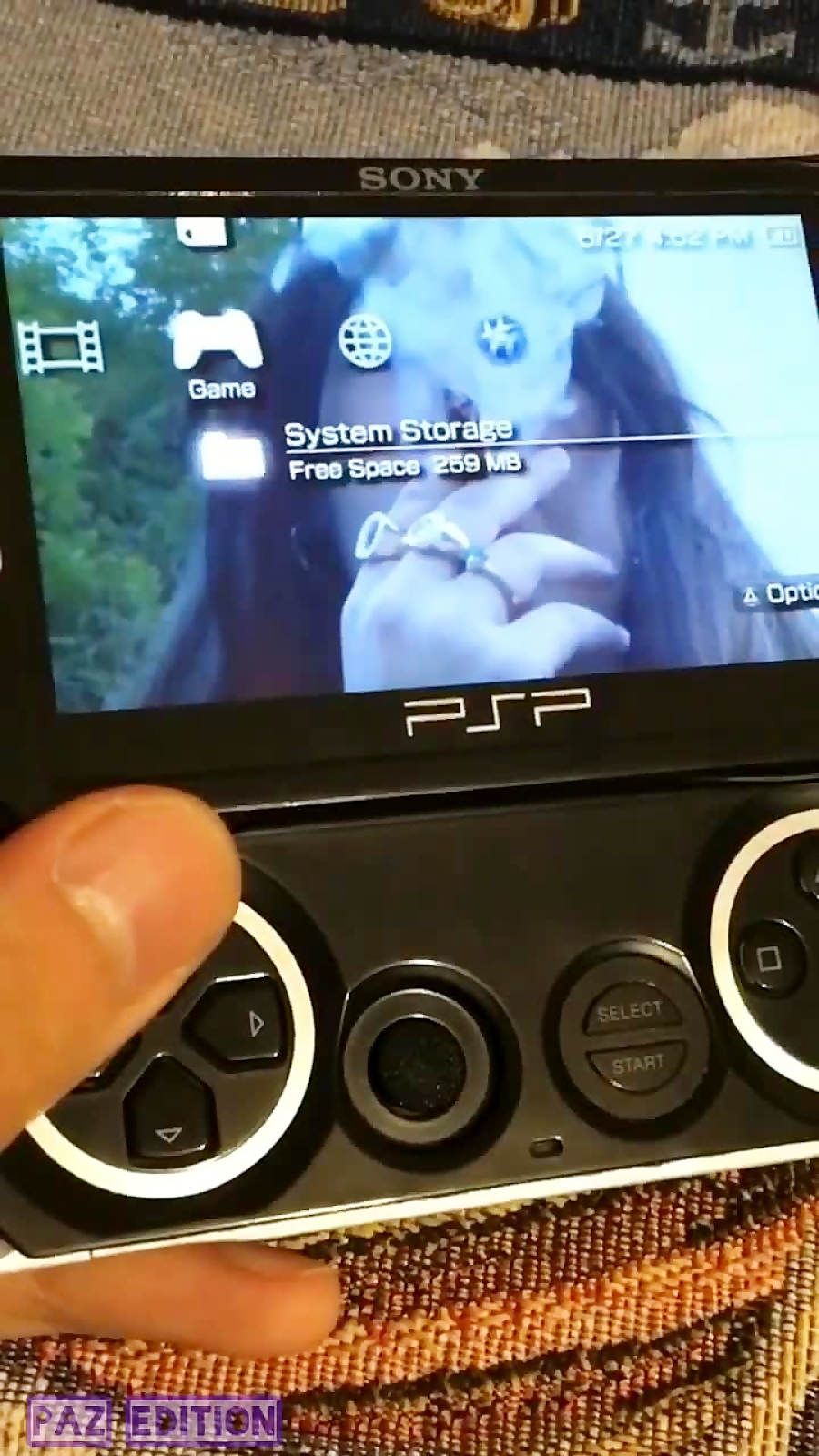 2000s vibes with PSP GO