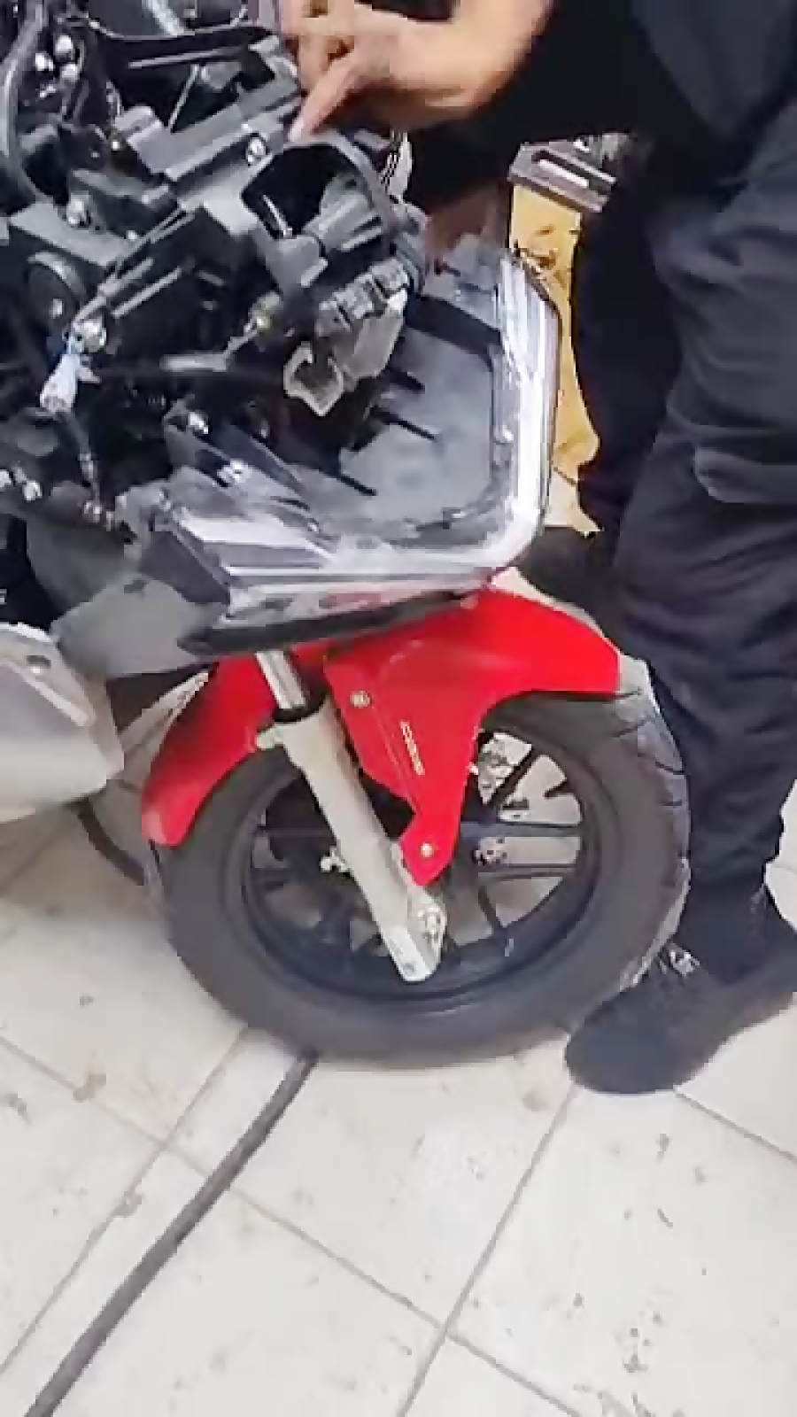 خدمات پس از فروش agv kavir motor