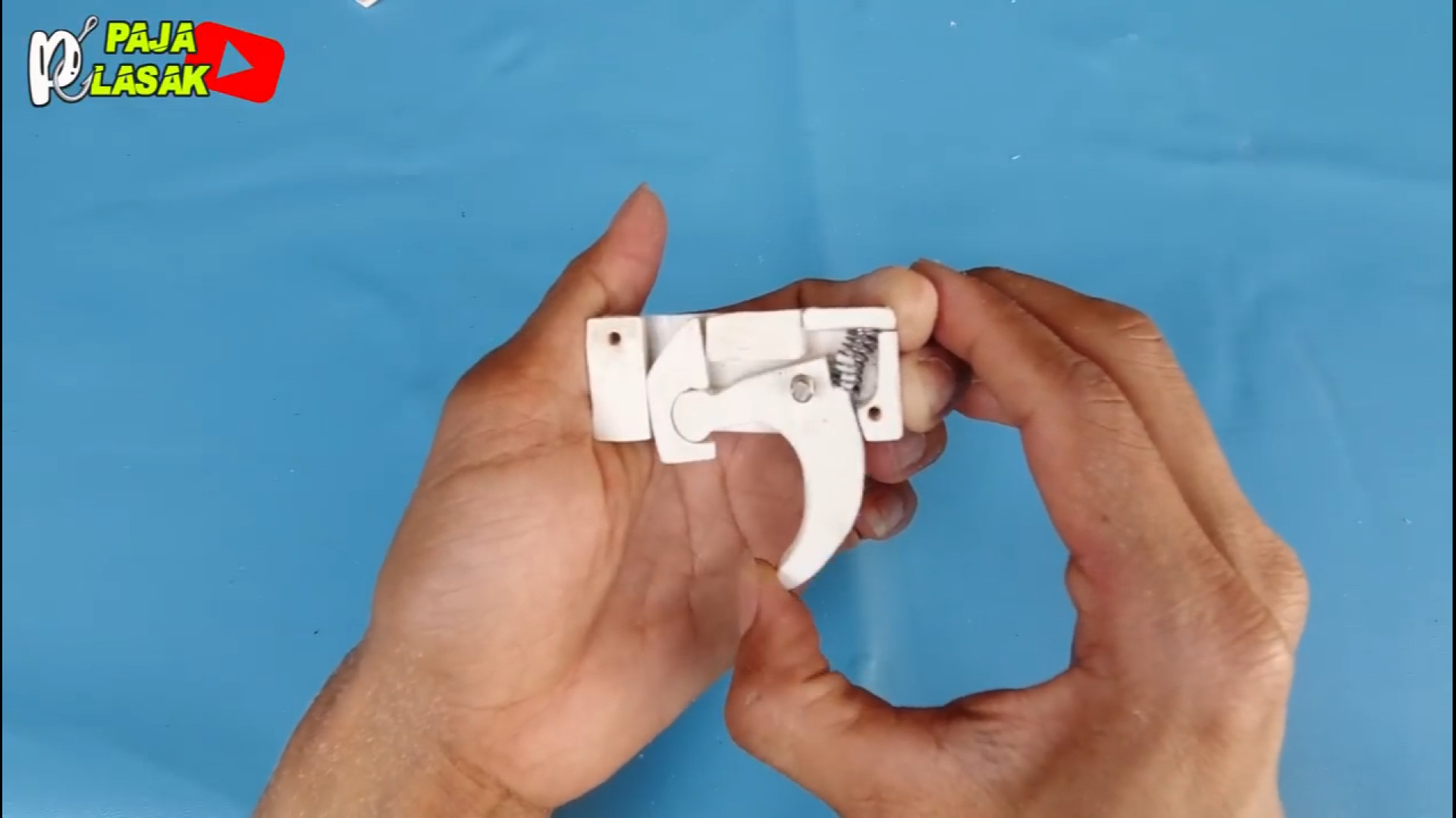 SIMPLE and EASY pvc trigger best for slingshot hammer system ساخت ماشه ...