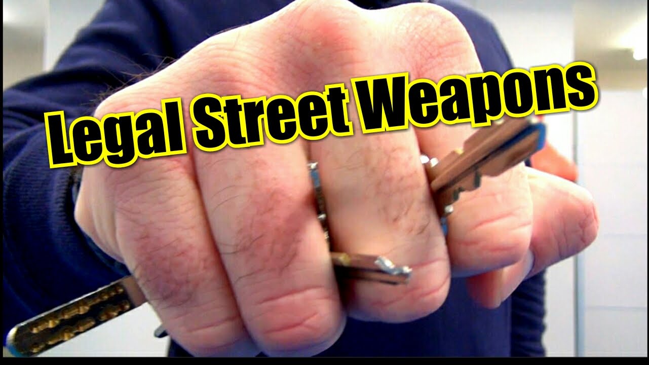 How to FIGHT with Improvised Weapons! STREET SMART FIGHTING!