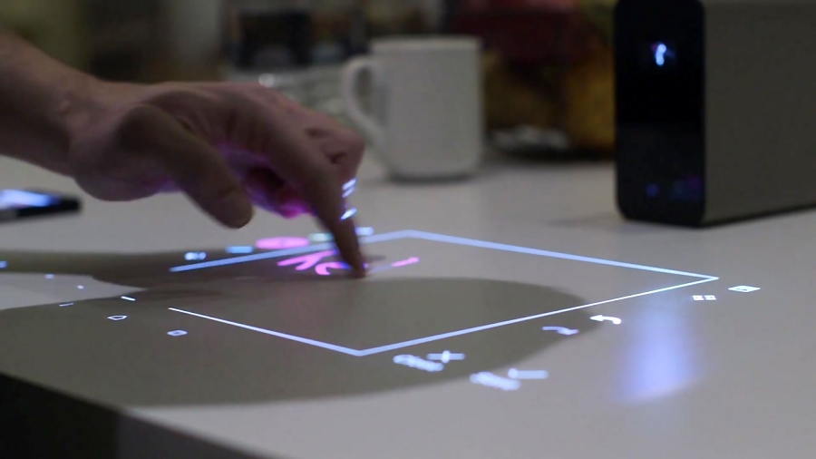Sony Xperia Projector Prototype hands-on