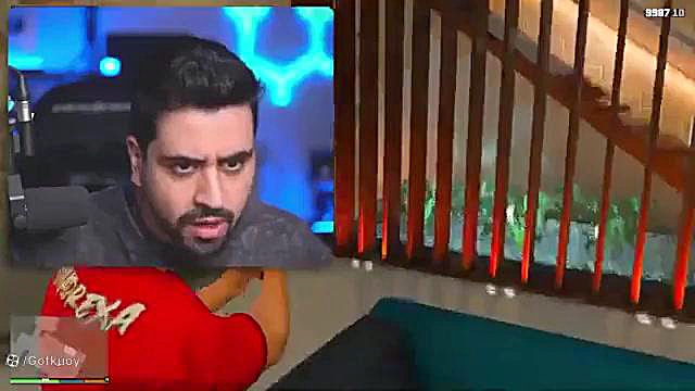 احمد رکسا / ذهن همه رو میتونم بخونم