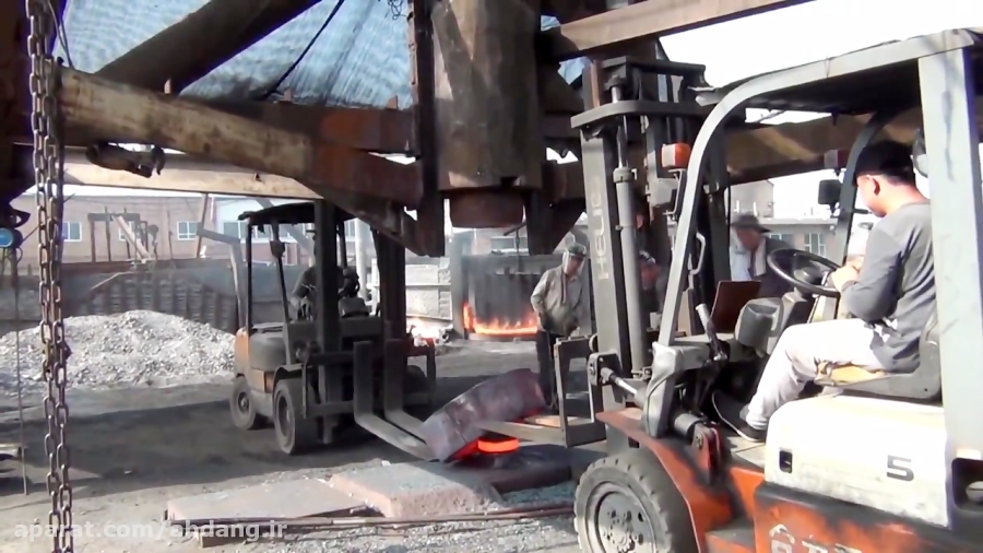 HYPNOTIC Video Inside Extreme Chinese Forging Factory: Wilop Forge and ...