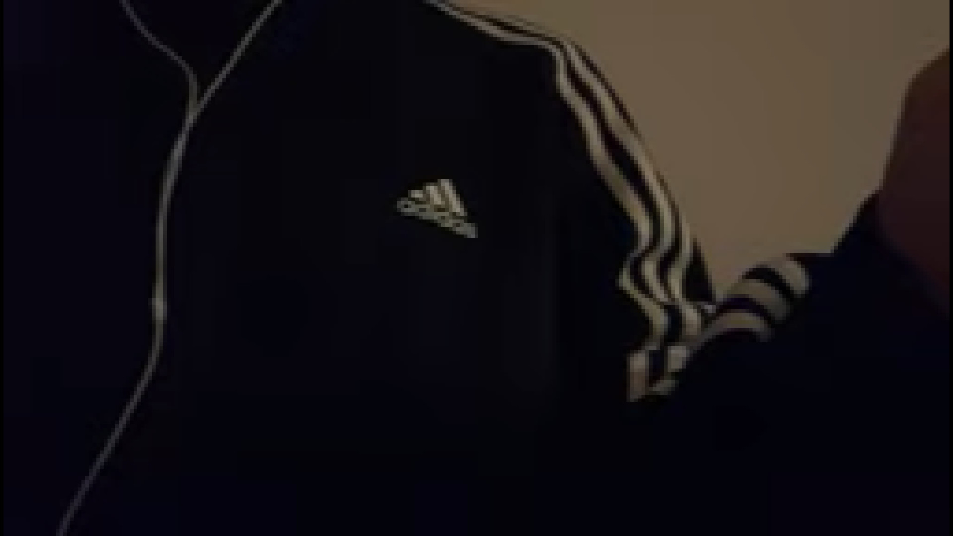 ASMR with pink triggers - ای اس ام ار با اشیا صورتی