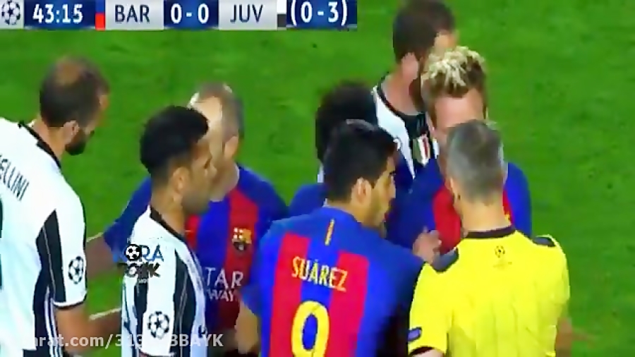 Strong fall for Messi against Juventus Barcelona and Juventus 19- 4 ...