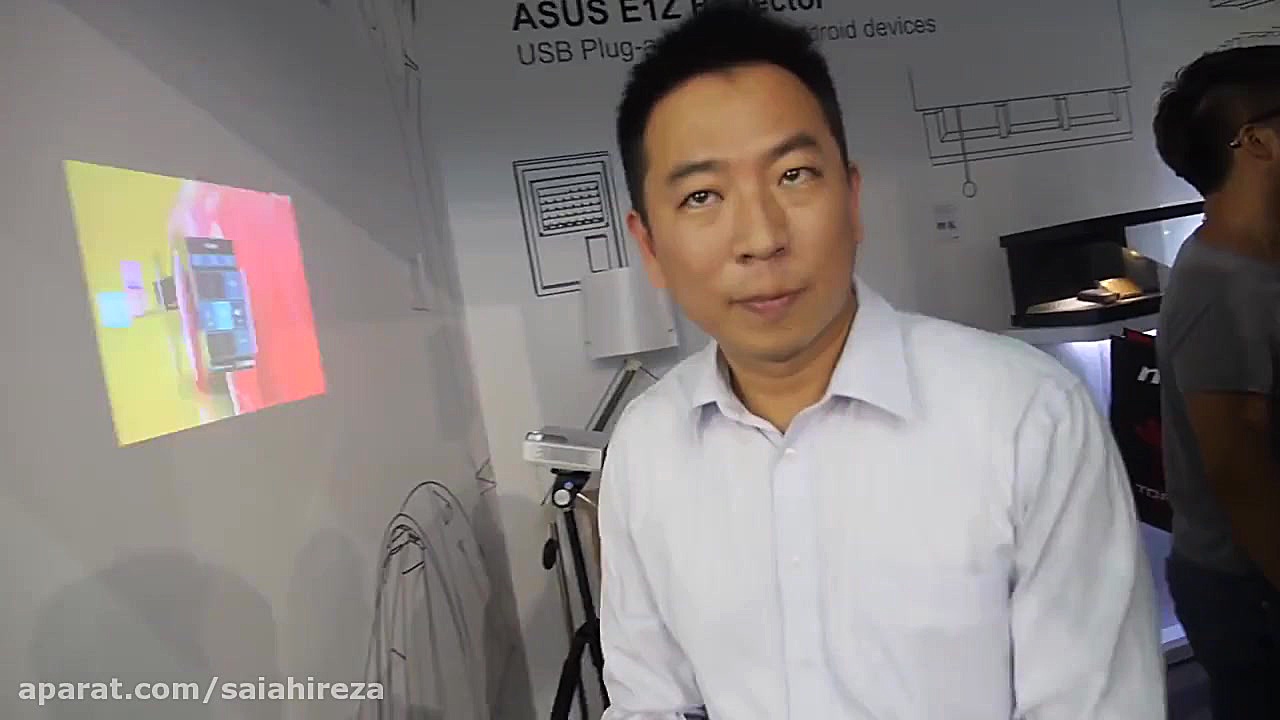 $649 ASUS P3B projector 1280x800 LED 700 Lumen