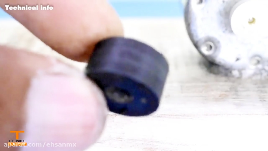 Free Energy Light Bulbs 230v - using Magnet